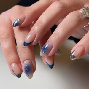 23 Trendy French Tip Nail Designs You Will Obsess Over