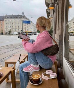 23 Soft Girl Aesthetic Outfit Ideas That Look Insanely Cute