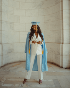 25 Graduation Party Outfits That Will Turn Heads