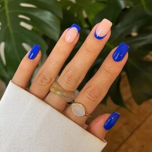 27 Awe-Inspiring Blue Nails Ideas & Designs For Your Next Mani
