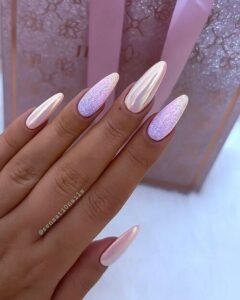 26 Eye-Catching Concert Nails That Are A Stunning Work Of Art