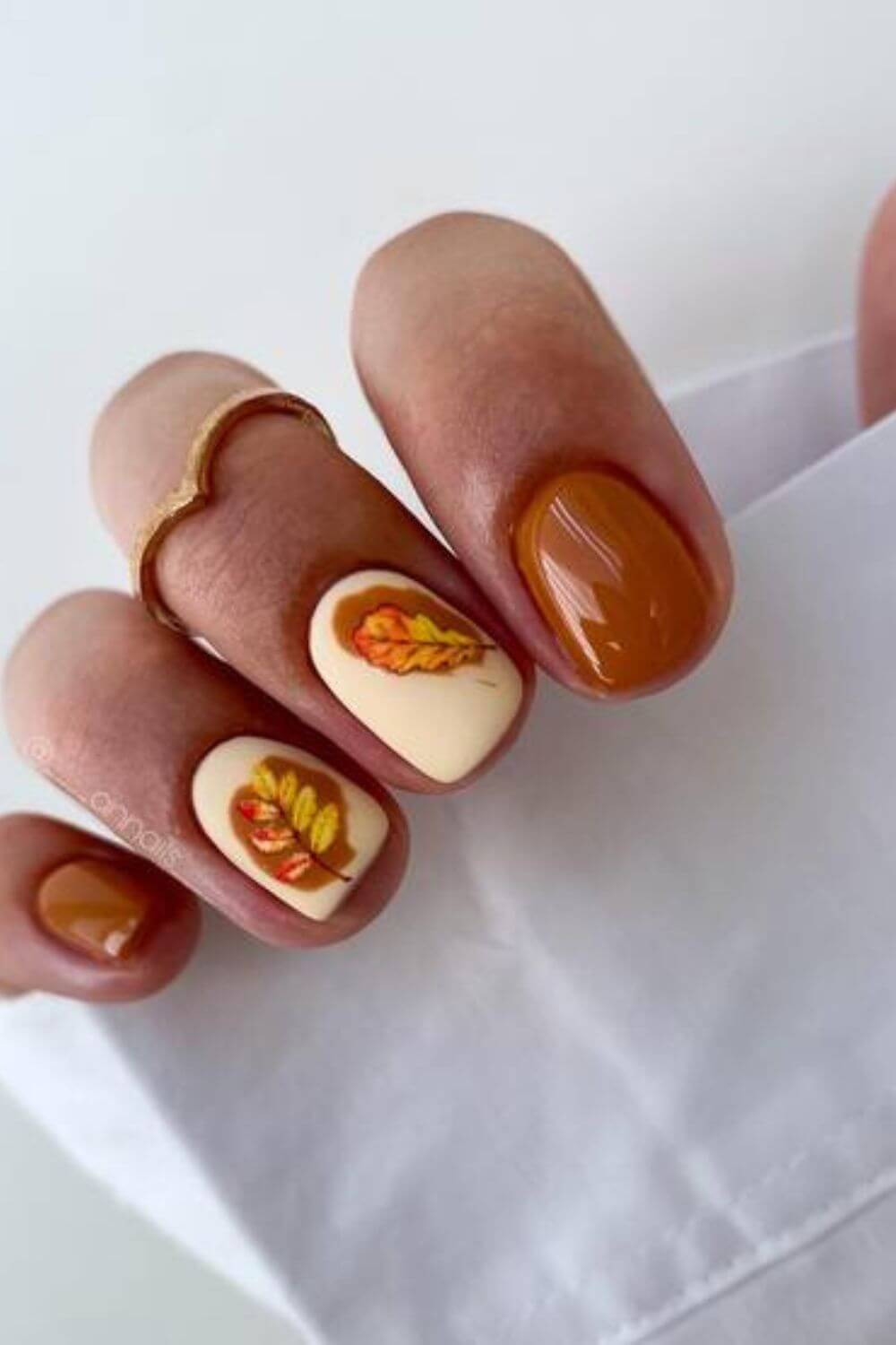 29 Chic Short Fall Nails To Inspire Your Autumn Look